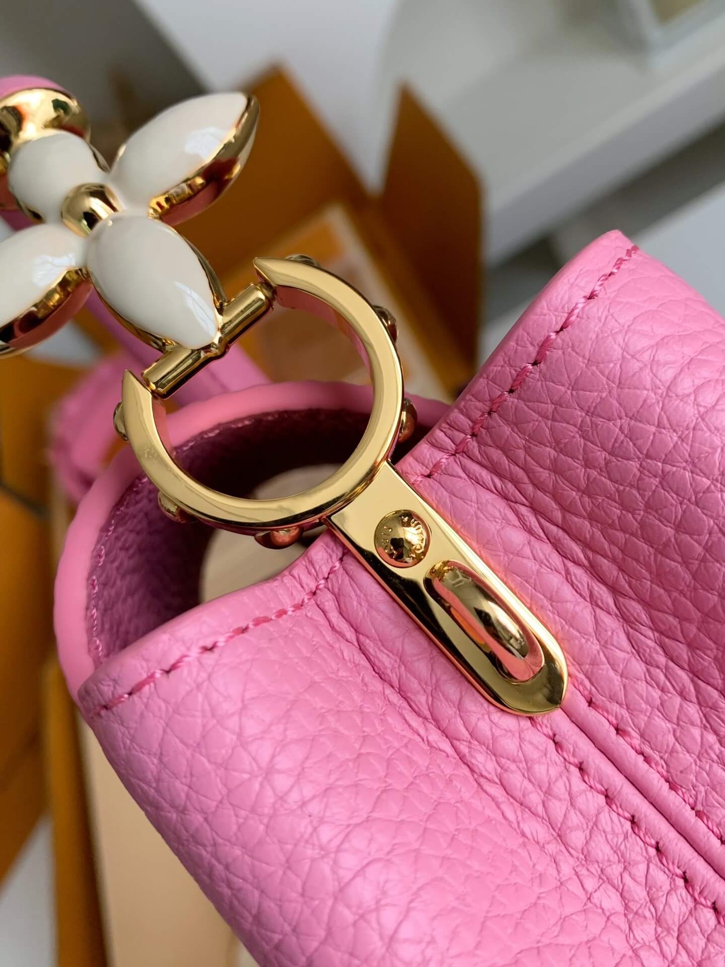 Louis Vuitton LV Capucines Mini “Pink” - Hollo