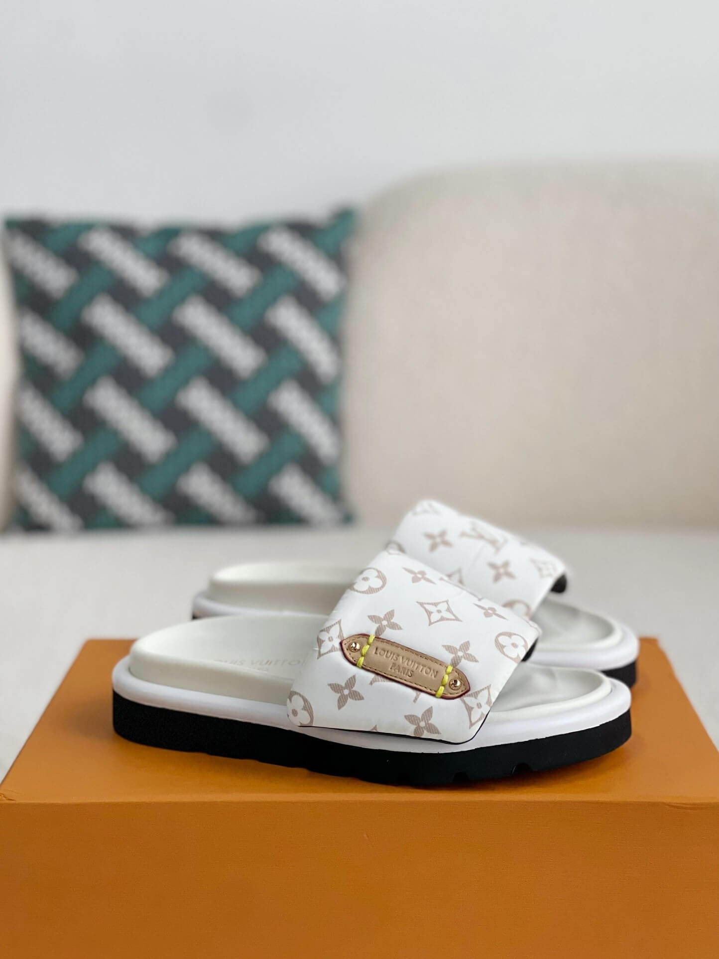 Louis Vuitton LV White Pool Pillow Flat Comfort Mule Slides - Hollo