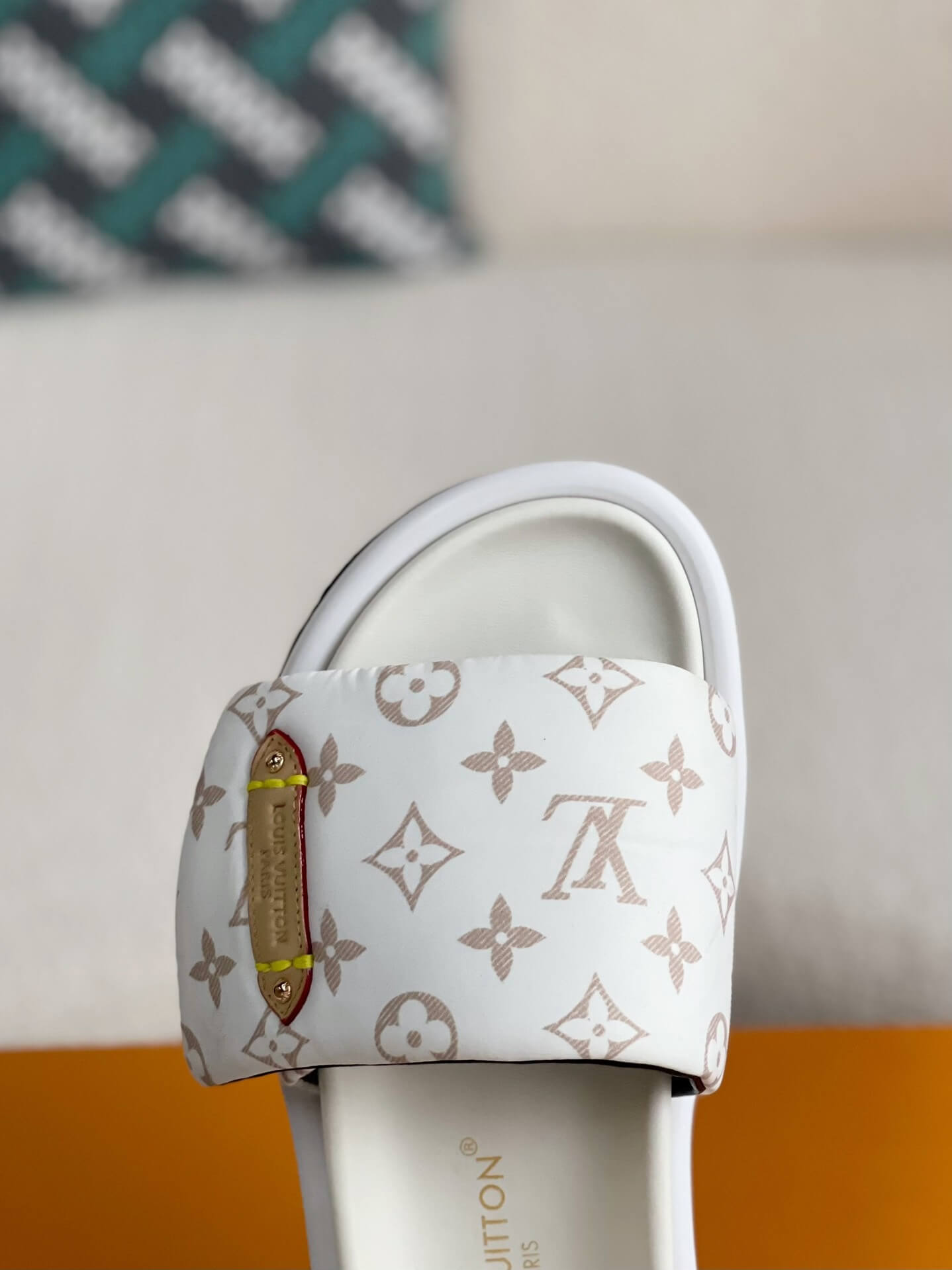 Louis Vuitton LV White Pool Pillow Flat Comfort Mule Slides - Hollo